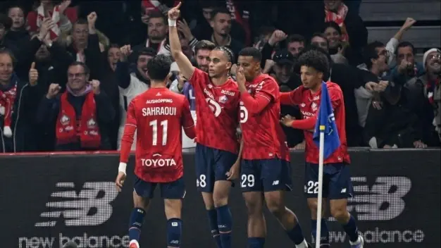 Em trai Kylian Mbappe khiến Paris Saint Germain mất điểm