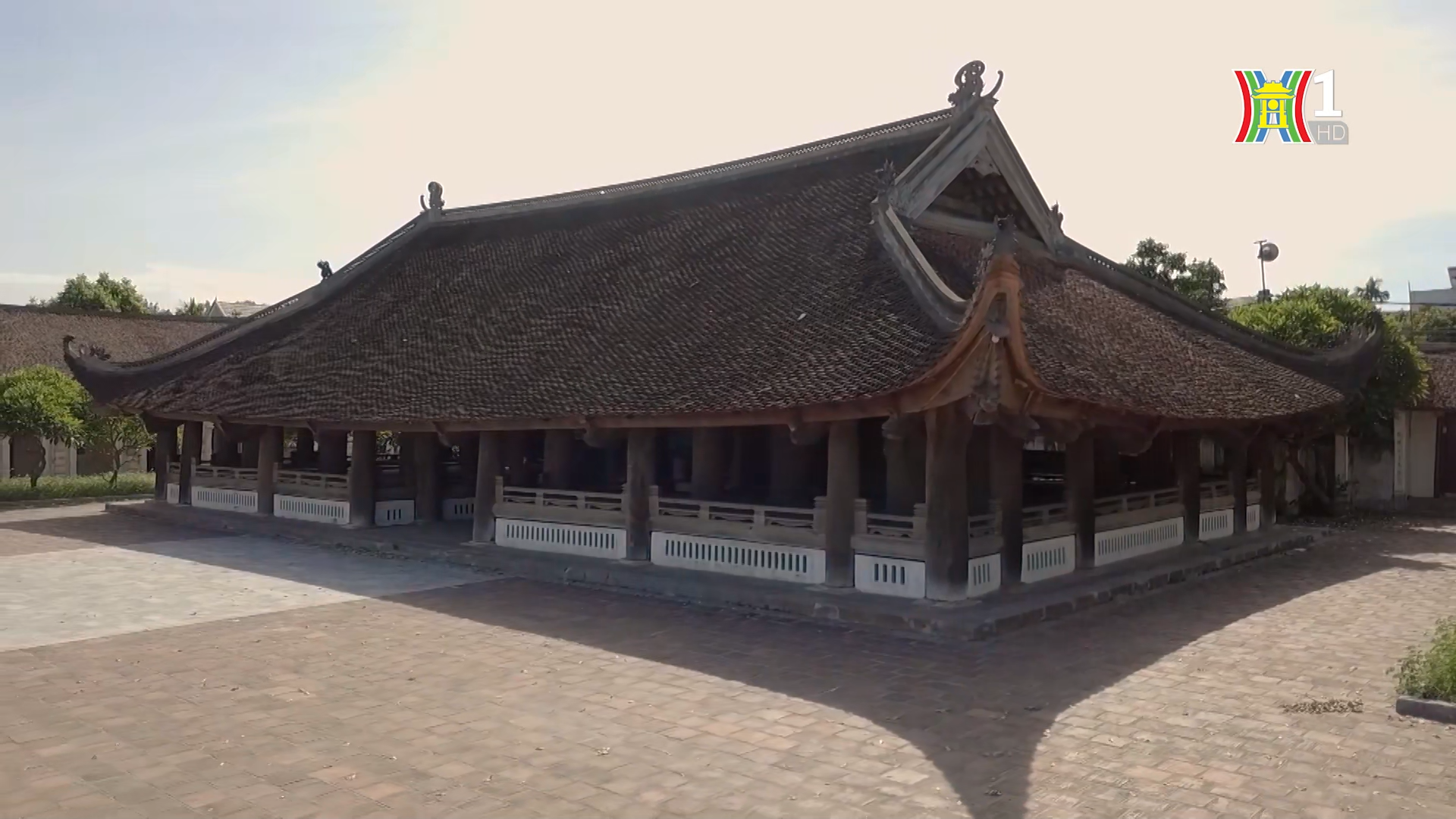 Đình Chu Quyến, dấu xưa xứ Đoài