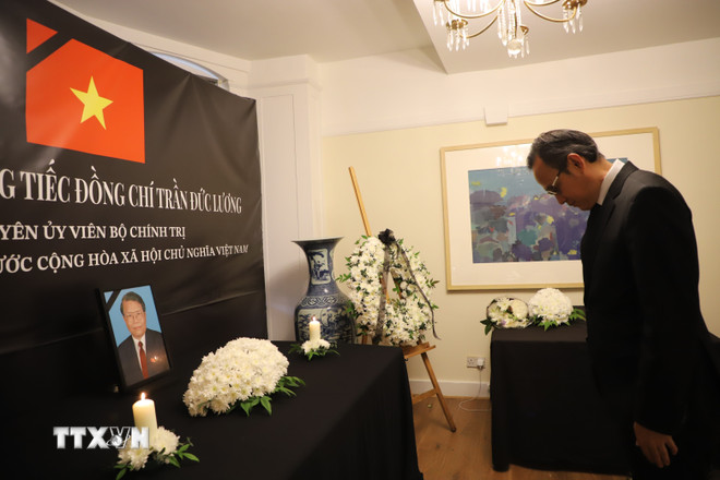 Lễ viếng, mở sổ tang nguyên Chủ tịch nước Trần Đức Lương tại LHQ và ...